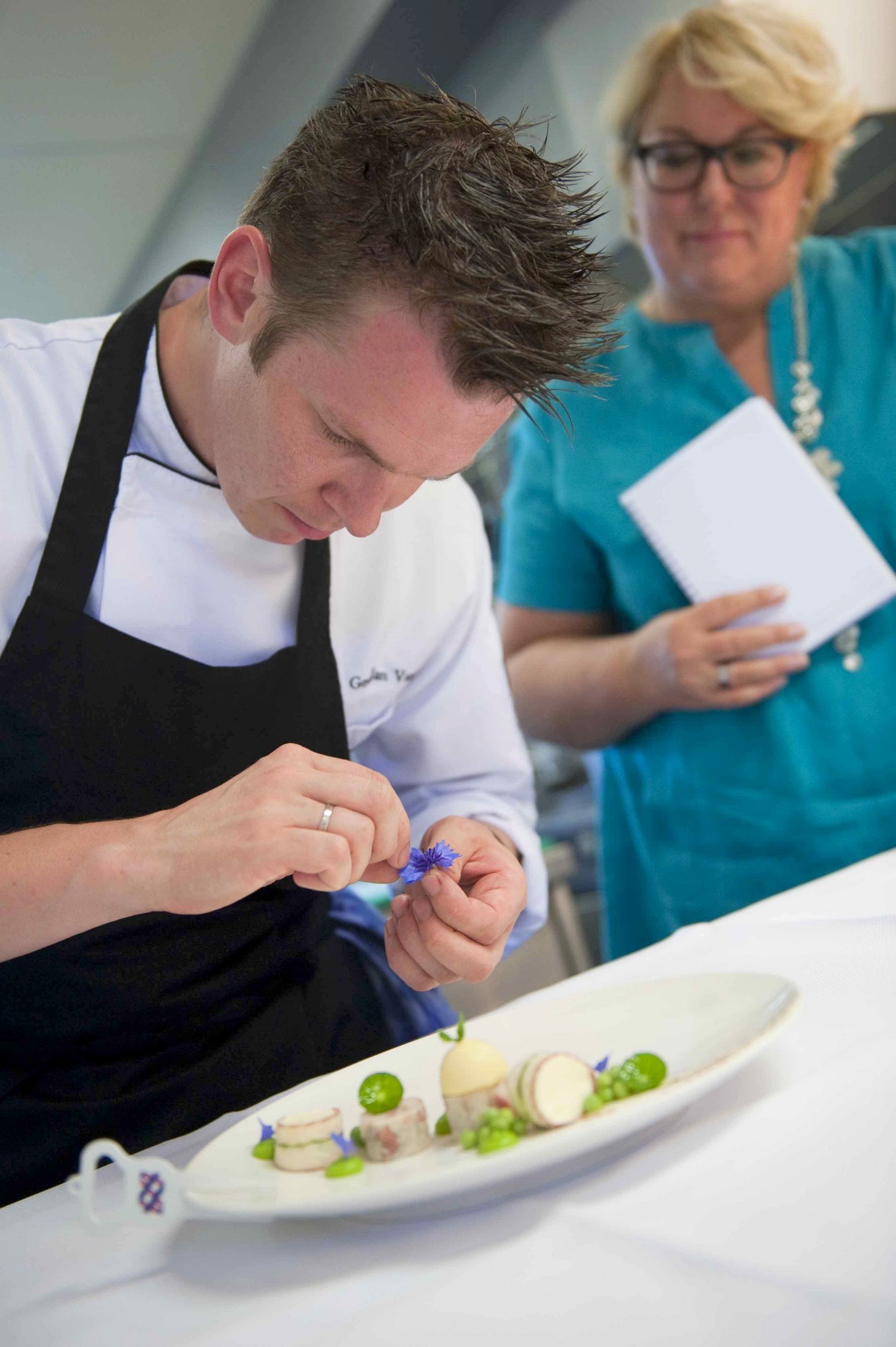 20 Gangen culinair gevecht bij Oan Tafel | Culinea.nl;