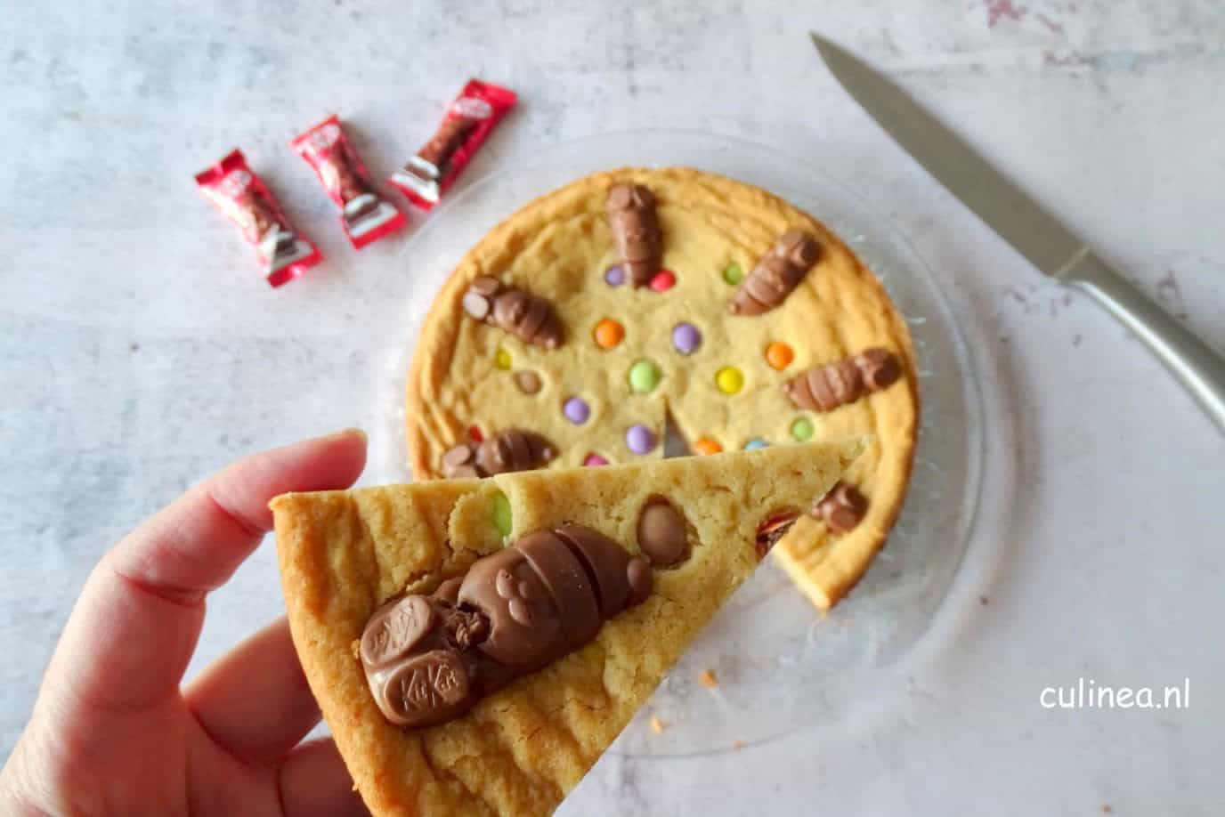 Mega koek met chocolade kerstmannetjes | Culinea.nl;